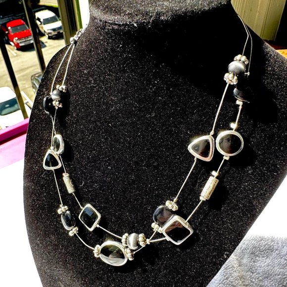 Jewelry | Black And Silver Wire String Beaded Necklace | Poshmark